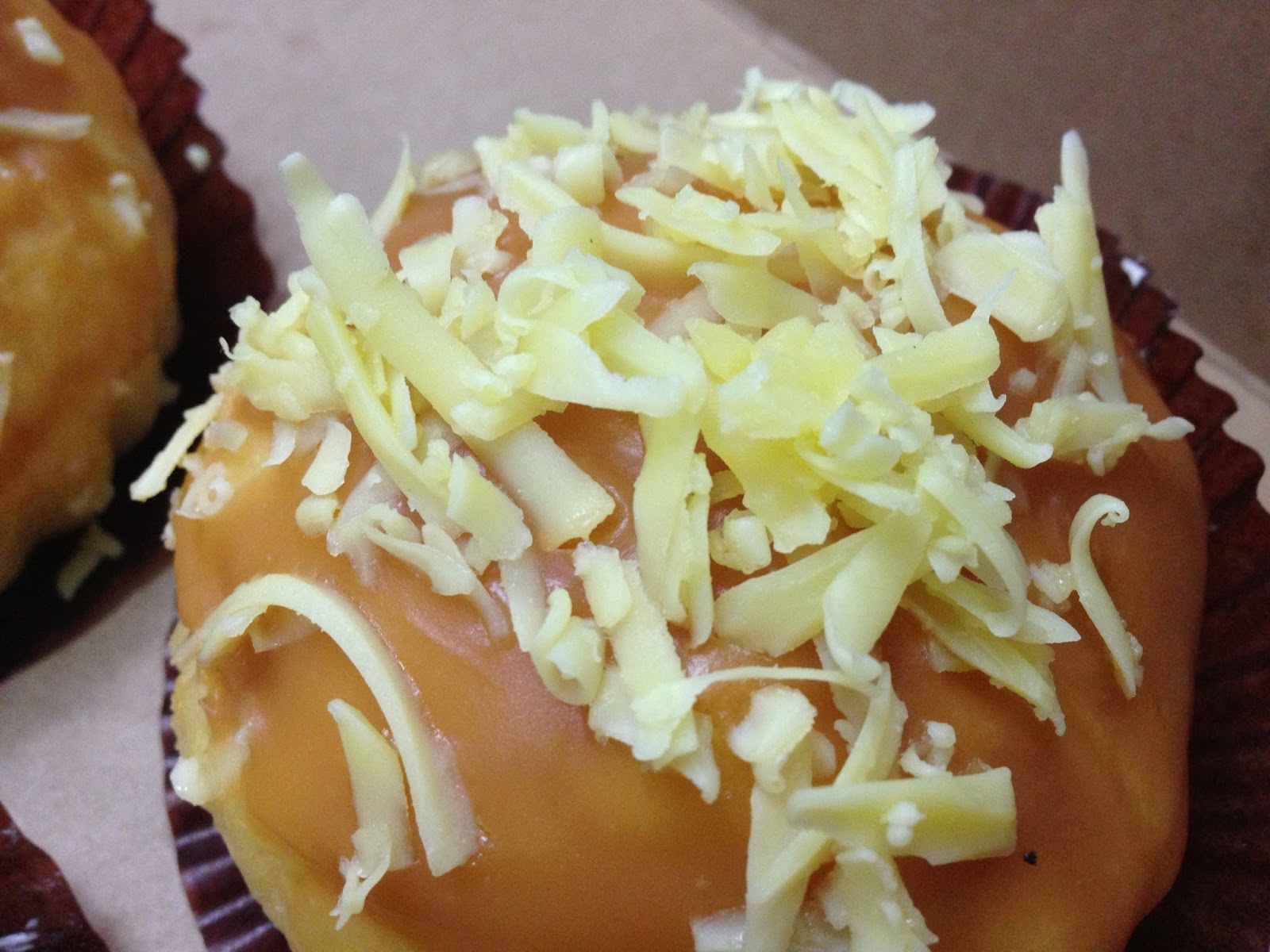 Hey Gourmet: One-of-a-kind Flavored Ensaymada ~ Cheftonio's Blog