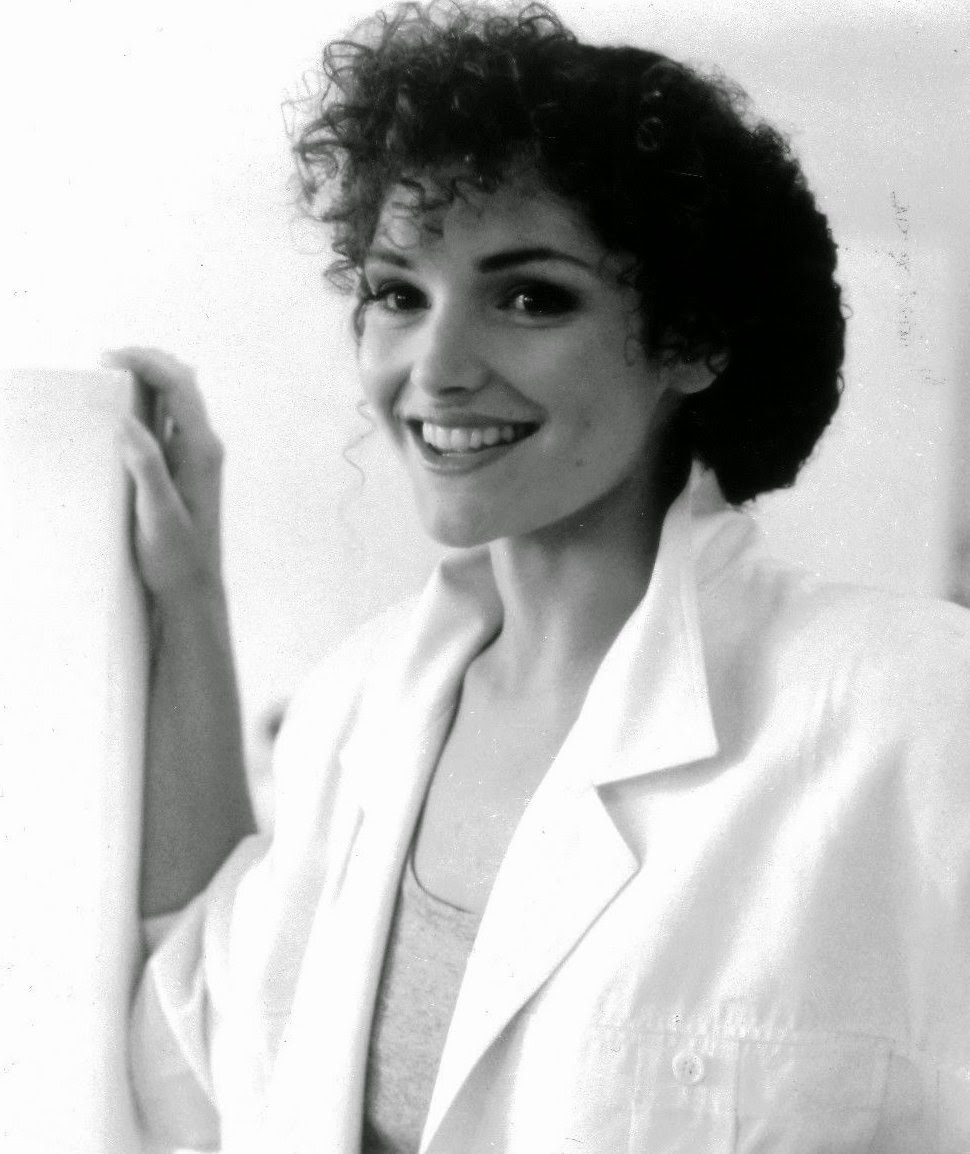 Hollywood Vintage Stars: MARY ELIZABETH MASTRANTONIO