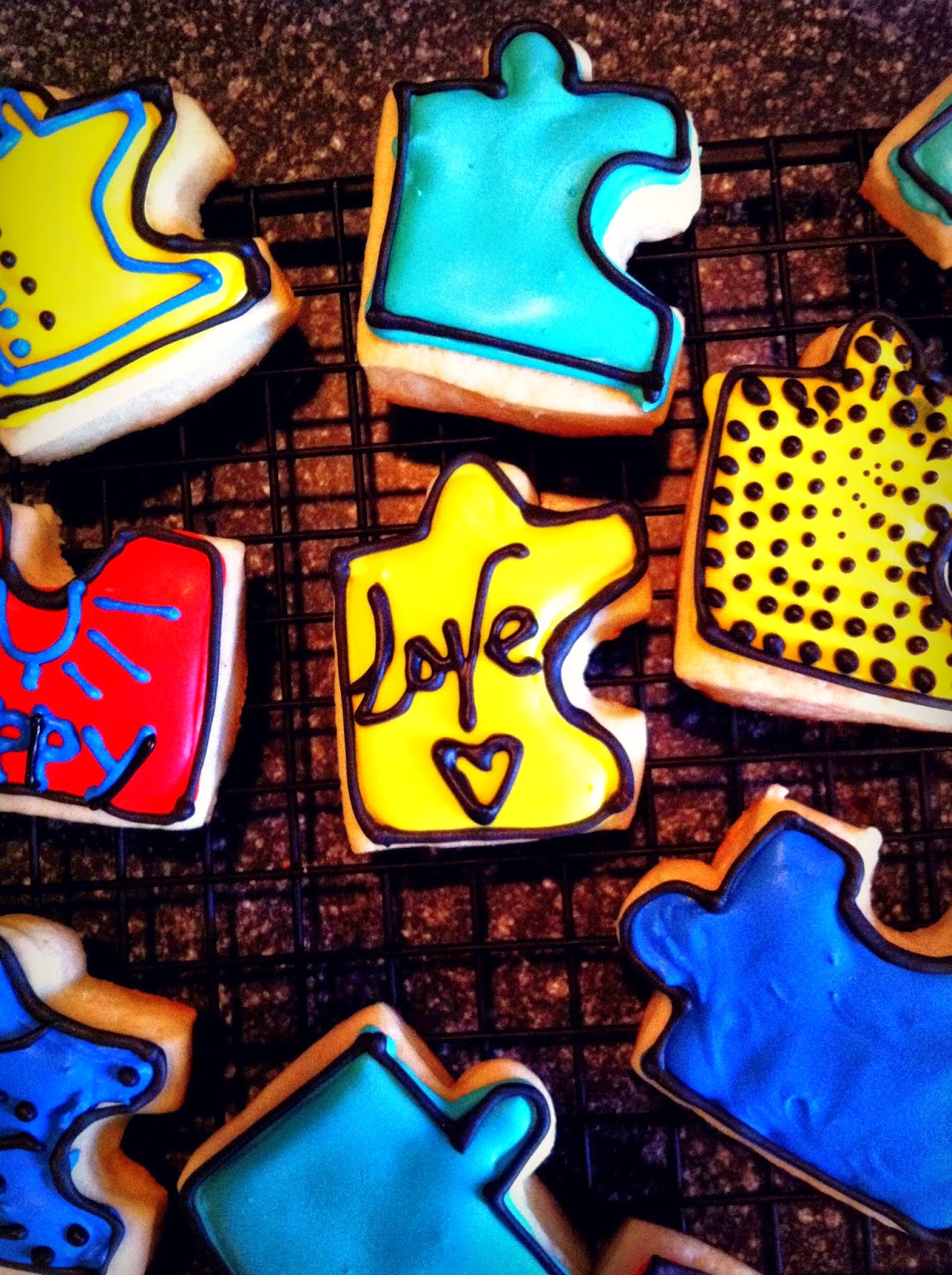 Feeding My Addiction: Puzzle Piece Autism Awareness Cookies
