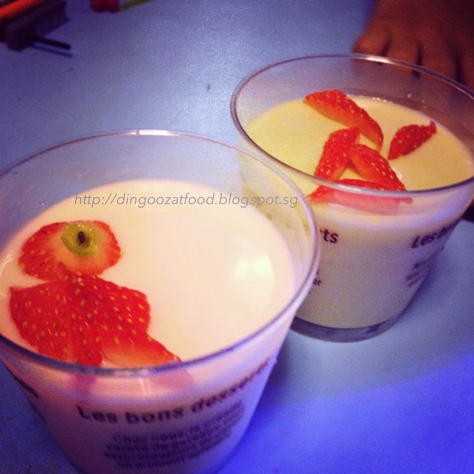 Miki's Food Archives : Homemade Silky Soy Milk Pudding 滑滑的豆奶布丁