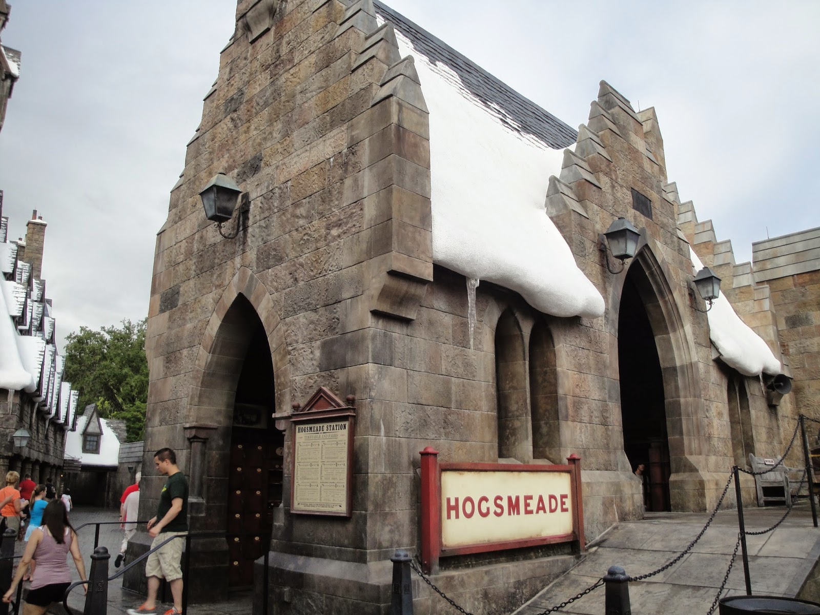 Restaurant Reviews: Universal Orlando Islands of Adventure—Hogsmeade