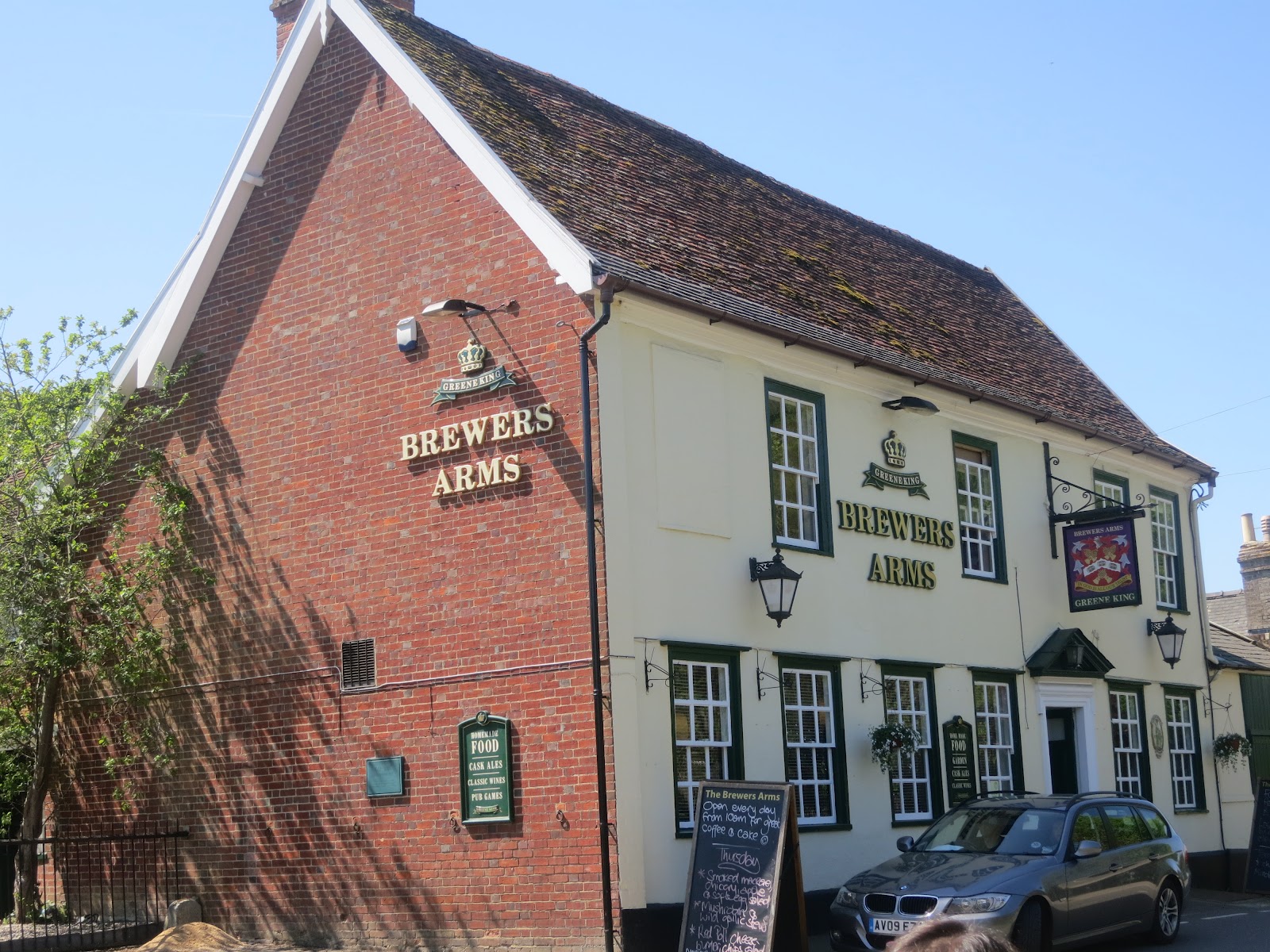 PrunePicker: Lunch in Rattlesden, Suffolk, England.