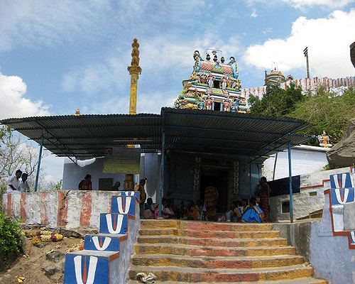 Tamilnadu Tourism: Nava Narasimhar Temple, Avaniyapuram, Thiruvannamalai
