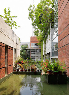 Biography: Architect Rafiq Azam/Shatotto