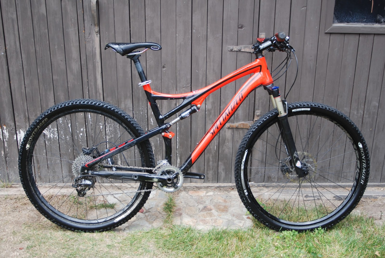 ANEX BICYCLES: Specialized Epic Comp 29er