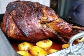 In en om die huis: Varkboud gebak in Coke