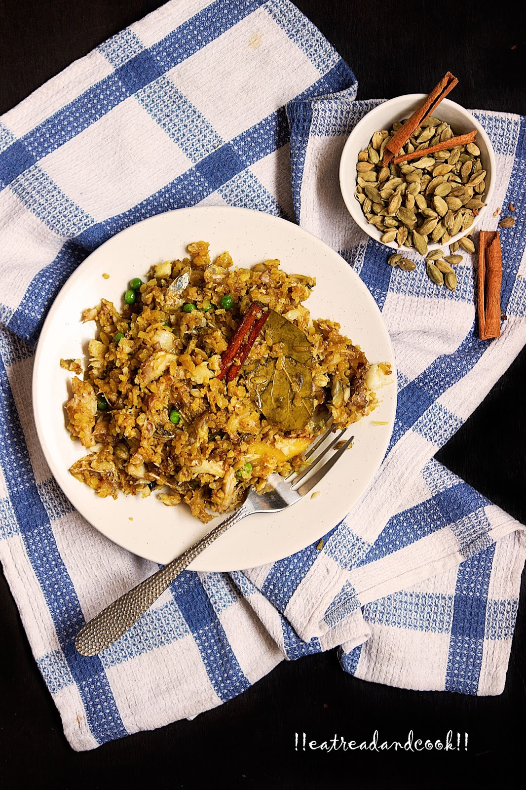 Chire Diye Muri Ghonto / Bengali Fish Head Pulao with Flattened Rice
