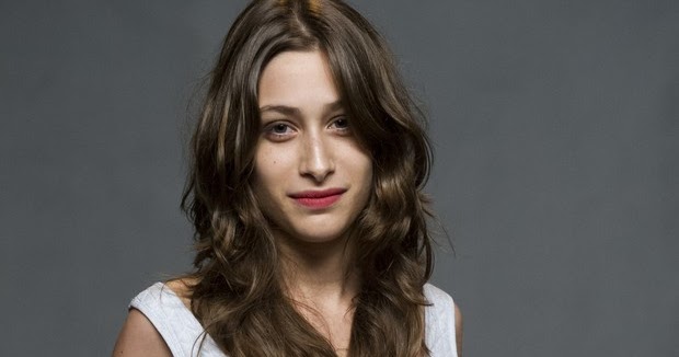 Famosos: Personagens com L