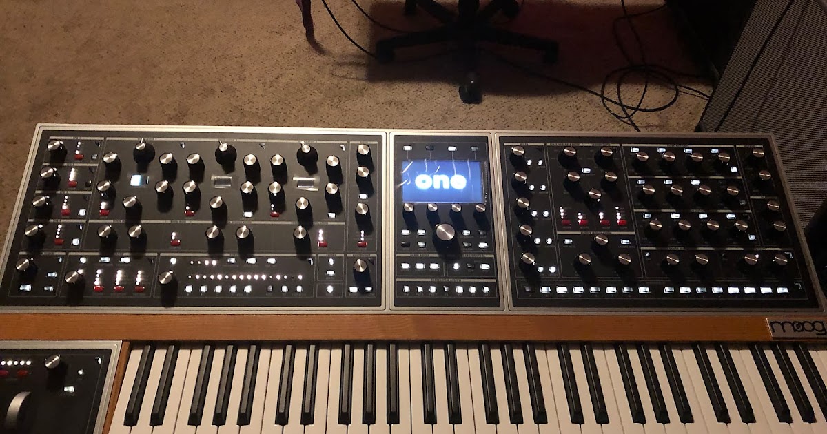 MATRIXSYNTH: Moog One 16-Voice Polyphonic Analog Synthesizer