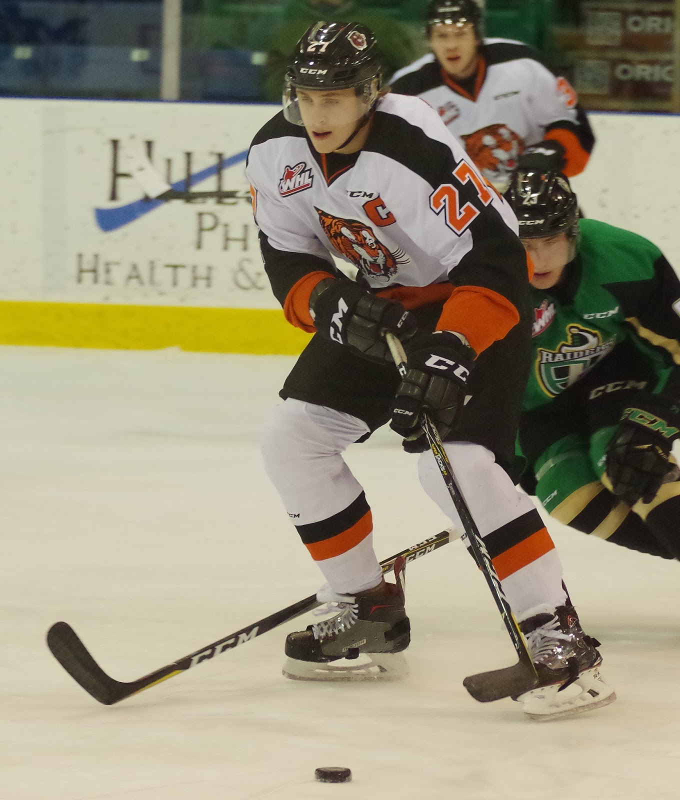 Stanks' Sermon: Wow! – Tigers, Raiders burn up the ice in WHL thriller