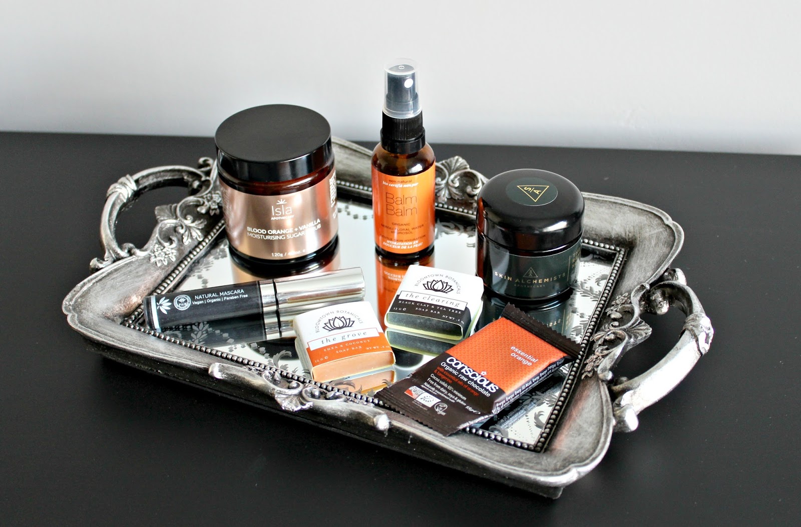 Hazelnut Musings: A CF, Vegan and Natural Beauty Subscription Box That ...