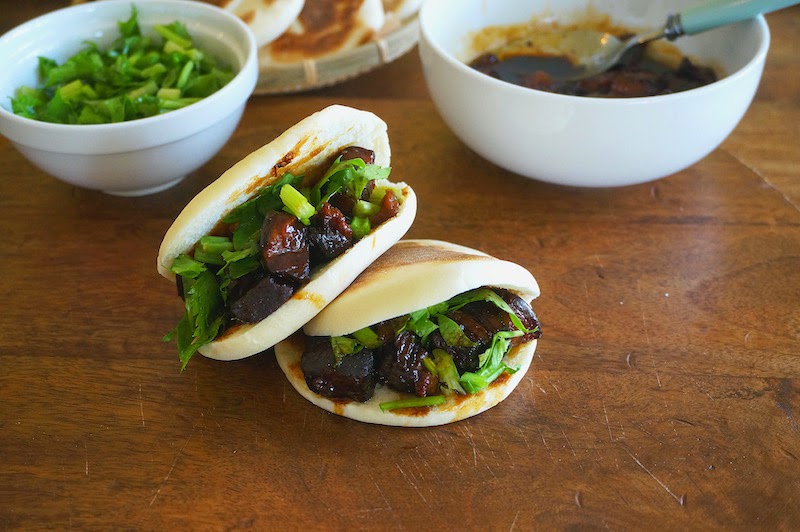 The Chinese Hamburger ~ Rou Jia Mo