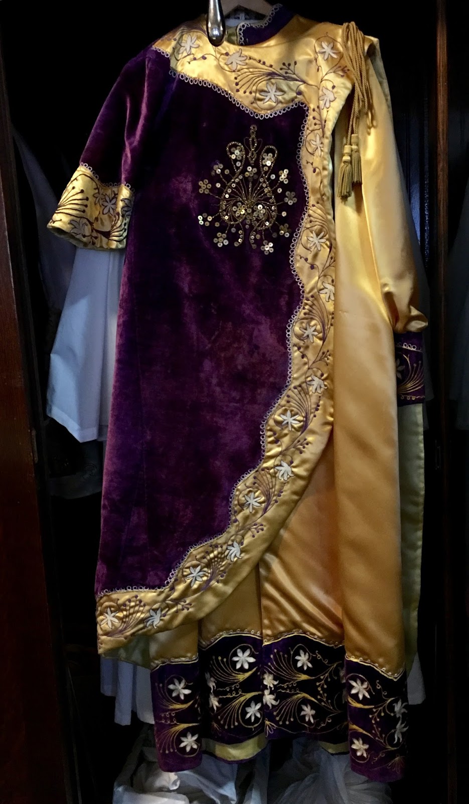 Chasing Santa Fe: THE FASCINATING & BEAUTIFUL SCOTTISH RITE TEMPLE