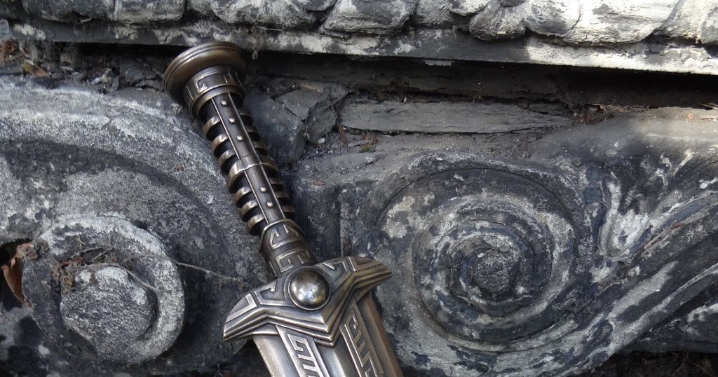 Propnomicon: Blade of the Dwemer