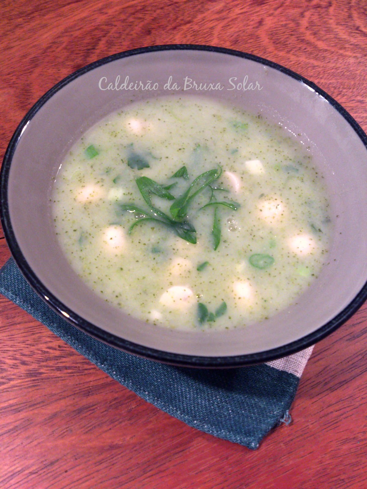 Receitas do Caldeirão : Sopa creme de brócolis e batata doce com cogumelos