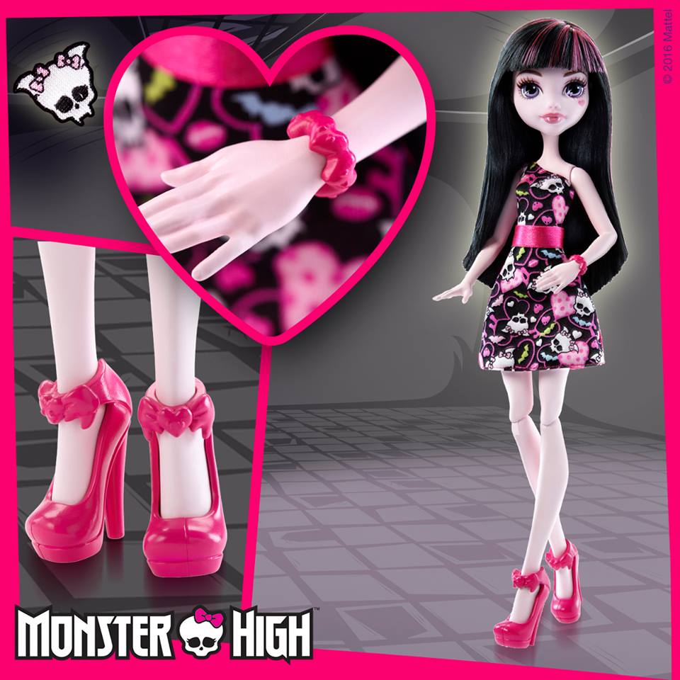 Monster High-Pretty : Foto Promocional de la muñeca simple de Draculaura