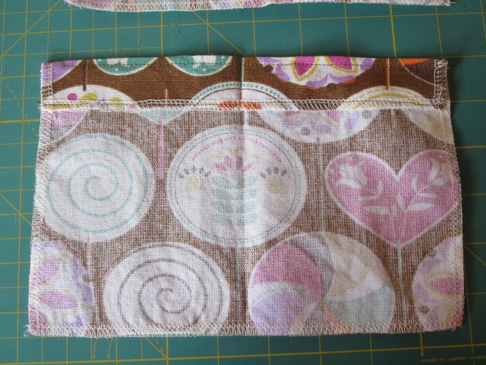 handmade dress haven: The Perfect cloth shopping bag - a tutorial