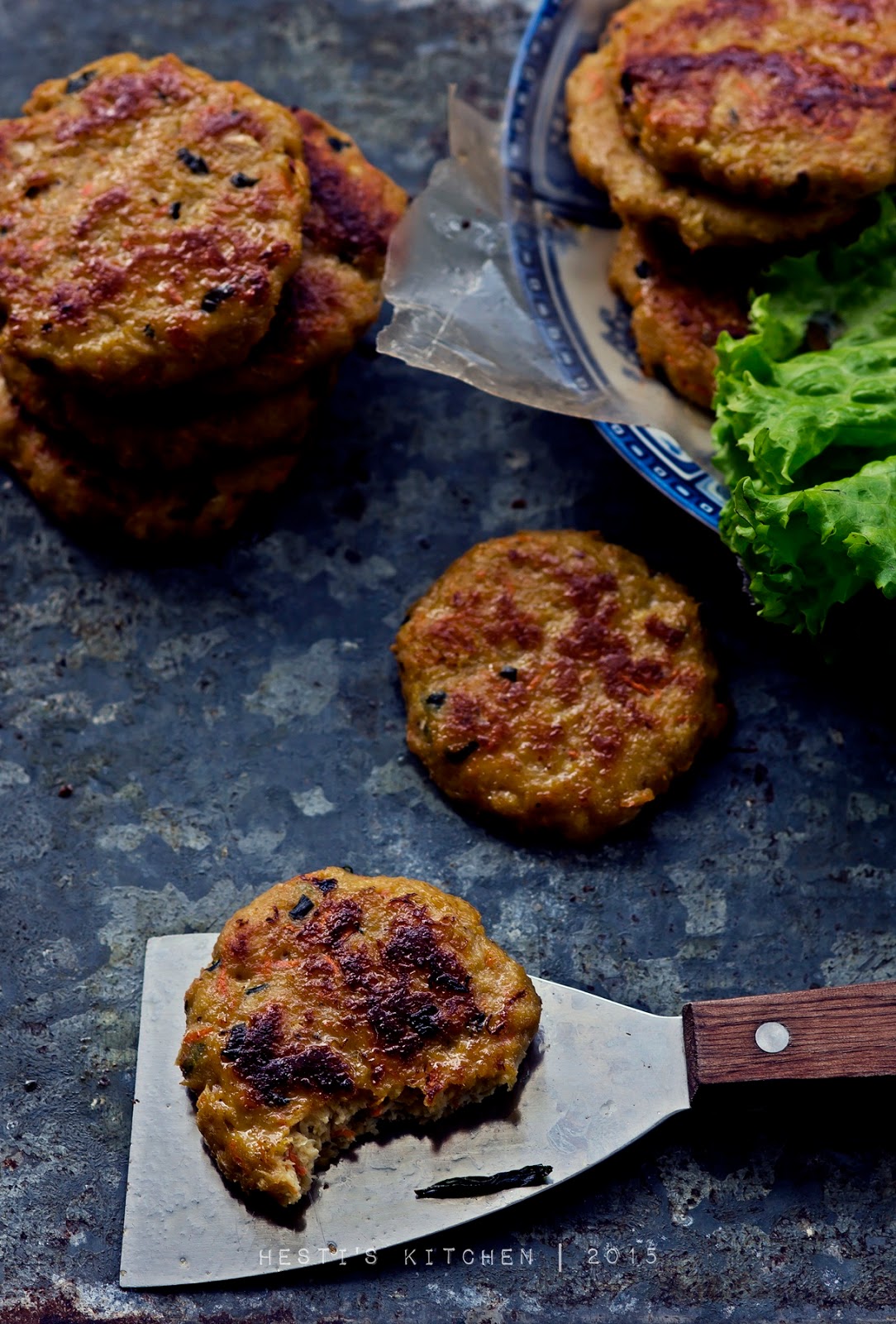 HESTI'S KITCHEN : yummy for your tummy: Chicken Patties