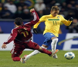 Futbol al Dia: Técnica del Futbol: EL REGATE