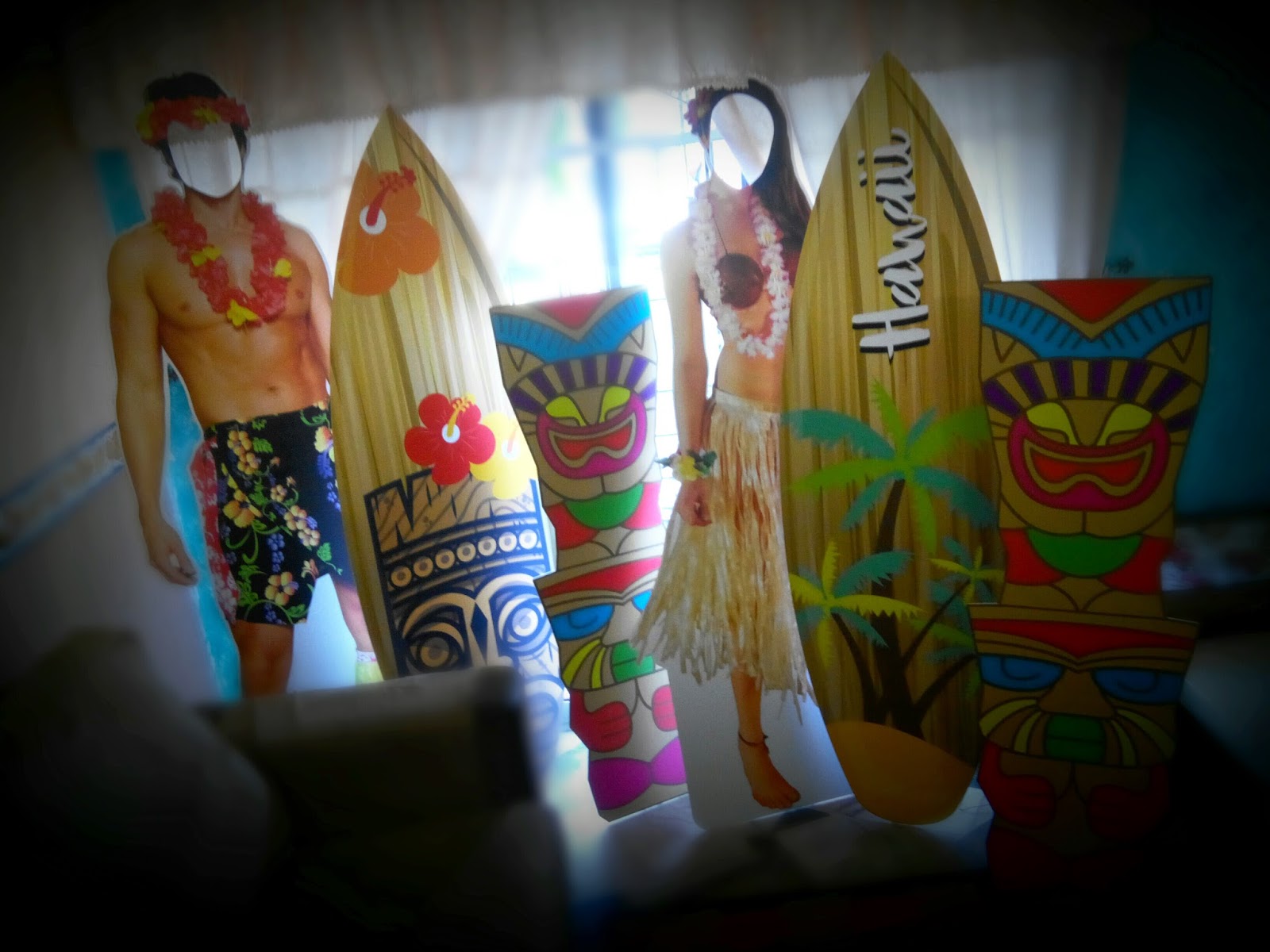 RekaPrint: Standee Board atau Human Standee mounting on foam board