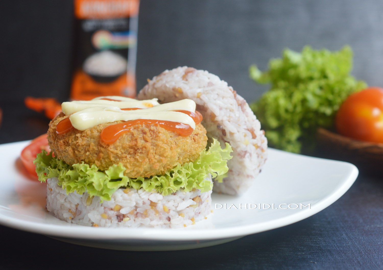 Diah Didi's Kitchen: Burger Nasi Kongbap Isi Daging & Tempe