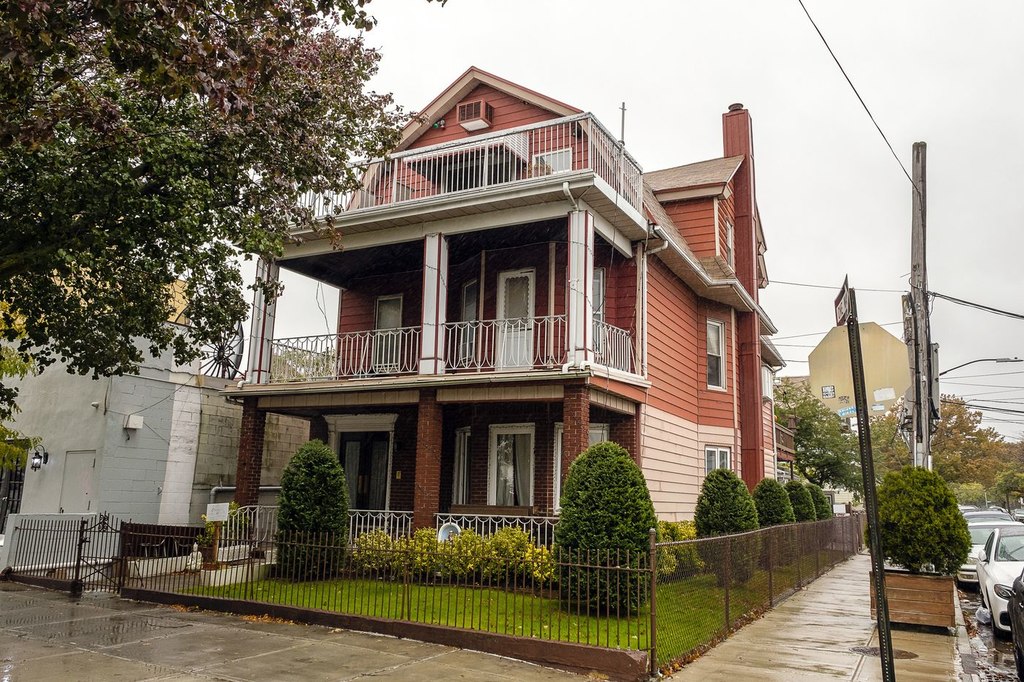 Feds Charge Longtime Gambino Associate With Last October Murder Of ...