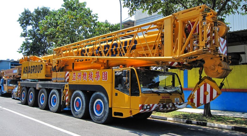 Cranepedia.com - Demag AC535 All Terrain Crane Information