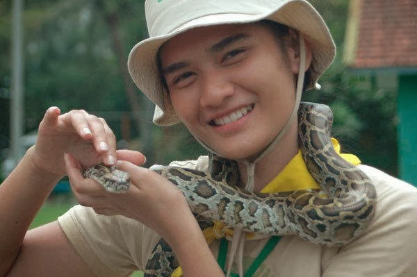 Profil Medina Kamil - Presenter Jejak Petualang Trans7