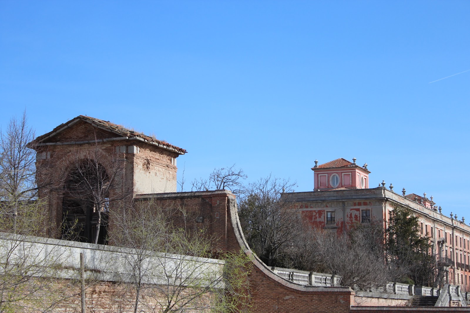Exterior The Town Boadilla Del Monte