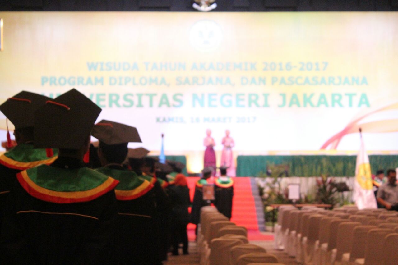 Wisuda Tahun Akademik 2016-2017 UNJ, Meluluskan Sekitar 2100 Mahasiswa ...