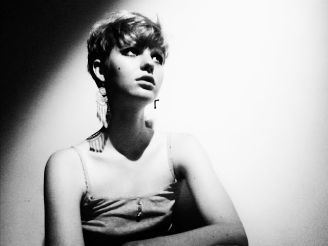 Edie Sedgwick's Photos by Andy Warhol ~ Vintage Everyday