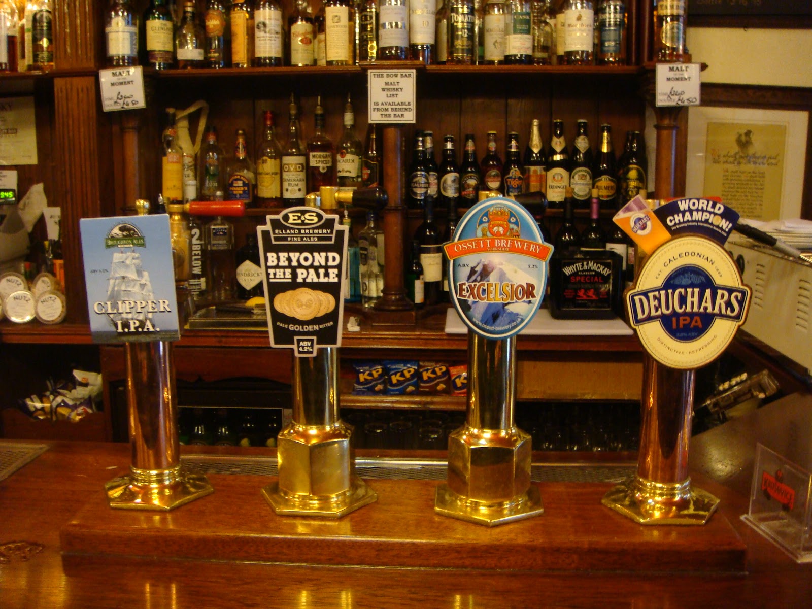 Time for a Pint – A Pictorial Pub Crawl: Edinburgh