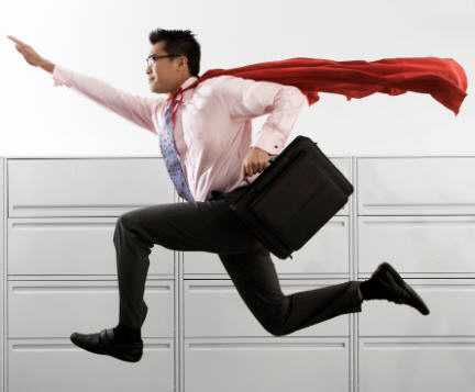 UN MUNDO DE GENTE APURADA