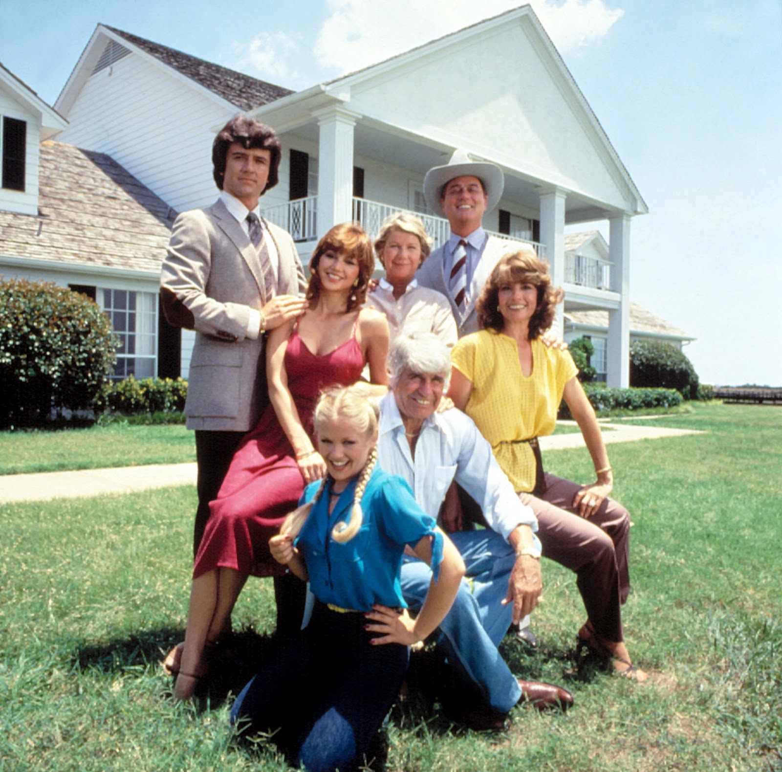 Madhouse Family Reviews: DVD review : Dallas Series 1 & 2 Boxset
