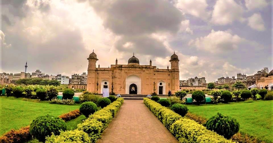 My tour to Lalbag Kella - History and Travel-world heritage BD