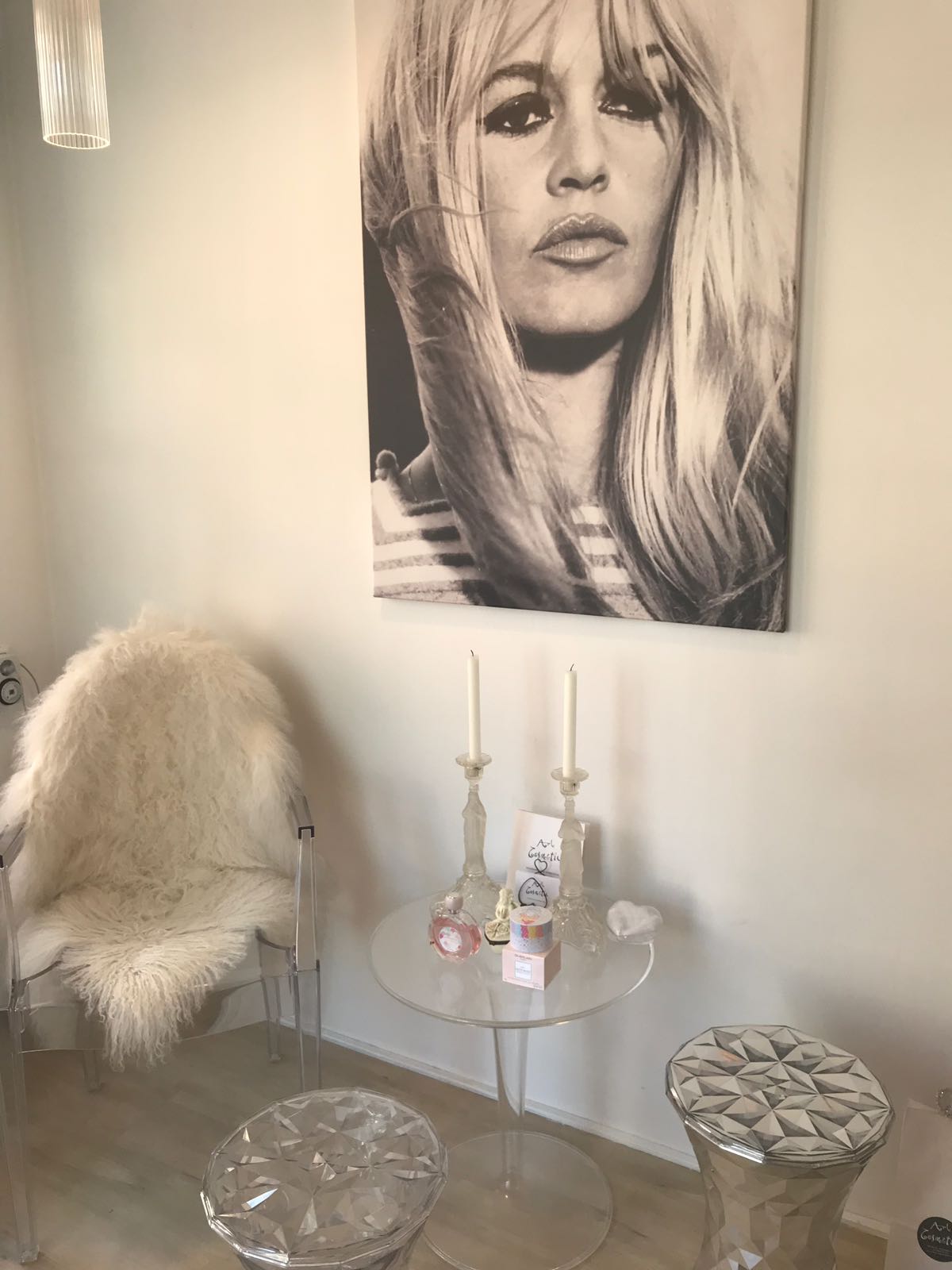 Bregenz: Art Cosmetic -Beate Baumgartinger