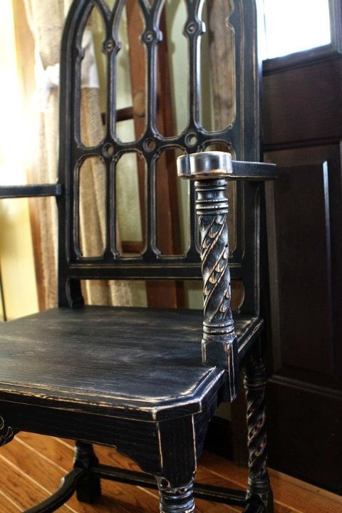 TX Girl'n CT: Antique church altar chair