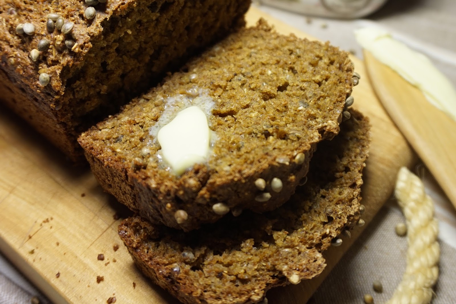 Lihtne rukkileib kanepiseemnetega - lihtsat megamaitsev