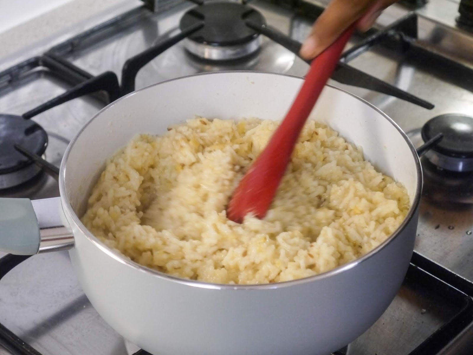 This Muslim Girl Bakes: Our House Kichri.