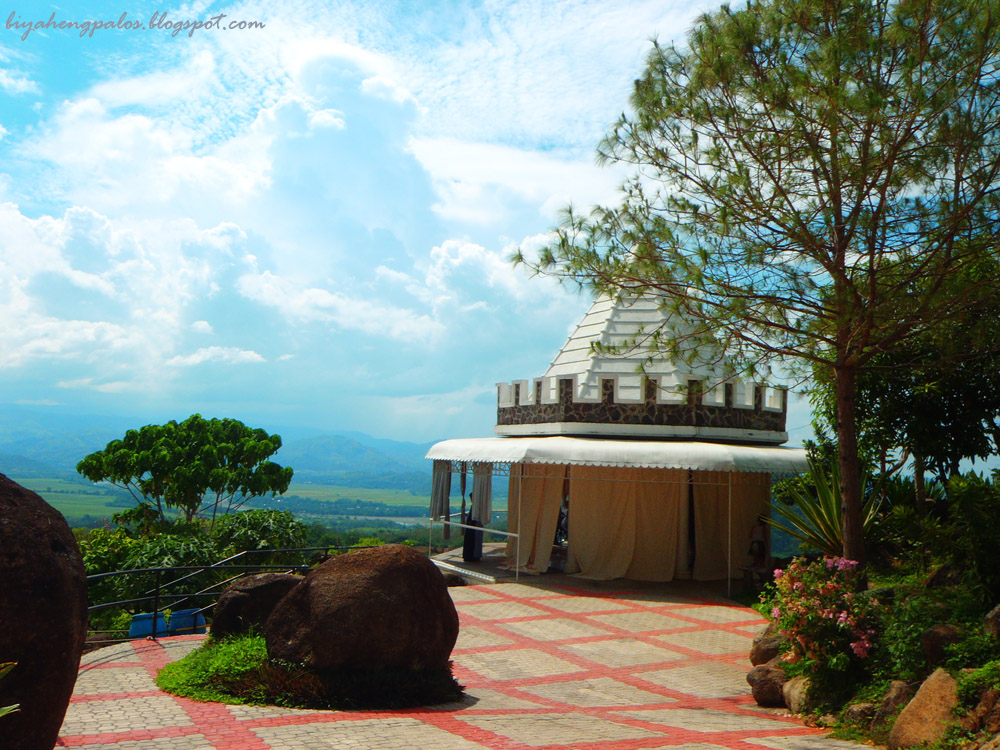 Biyaheng Palos: Monasterio de Tarlac