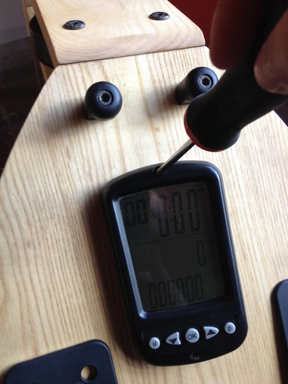 Water Rowing Home Gym: How To Change Batteries In Water Rower Computer