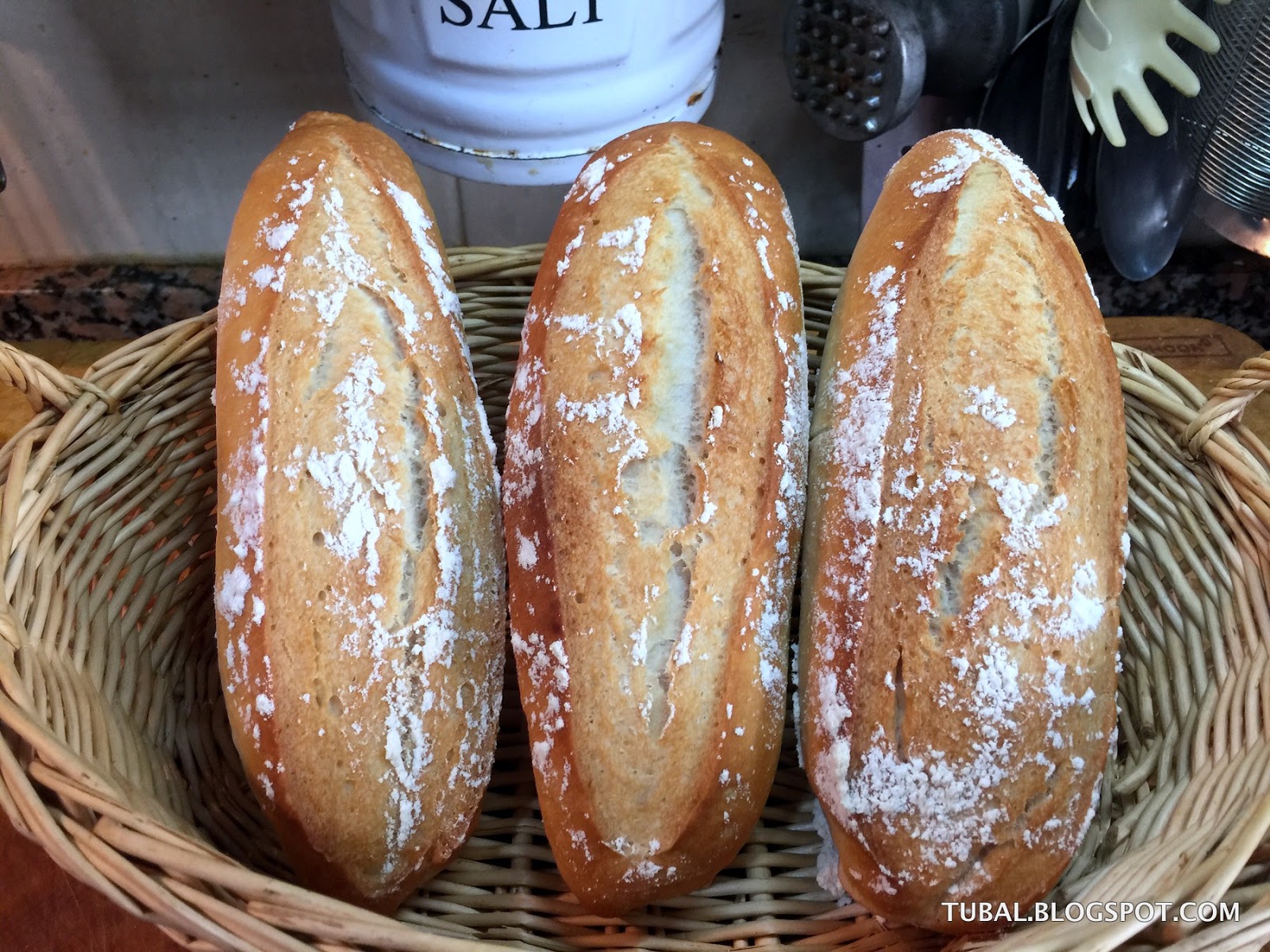 TUBAL: BÁNH MÌ . PAN VIETNAMITA