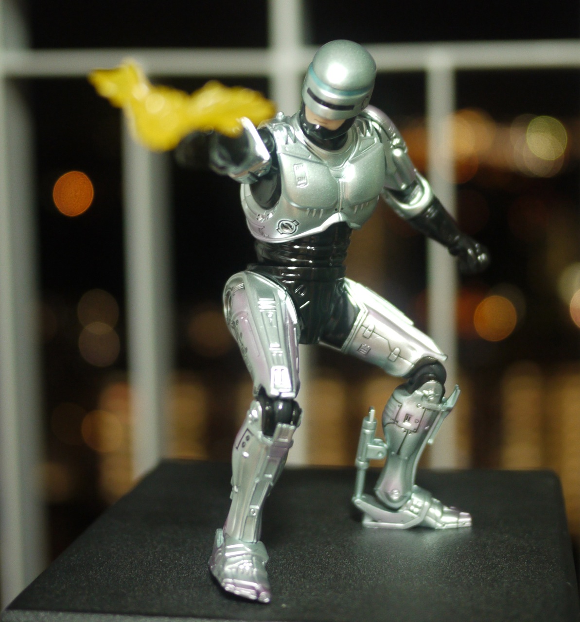 Alteregoistic - Toy Blogger: Part Man, Part Machine, All Cop ... ...