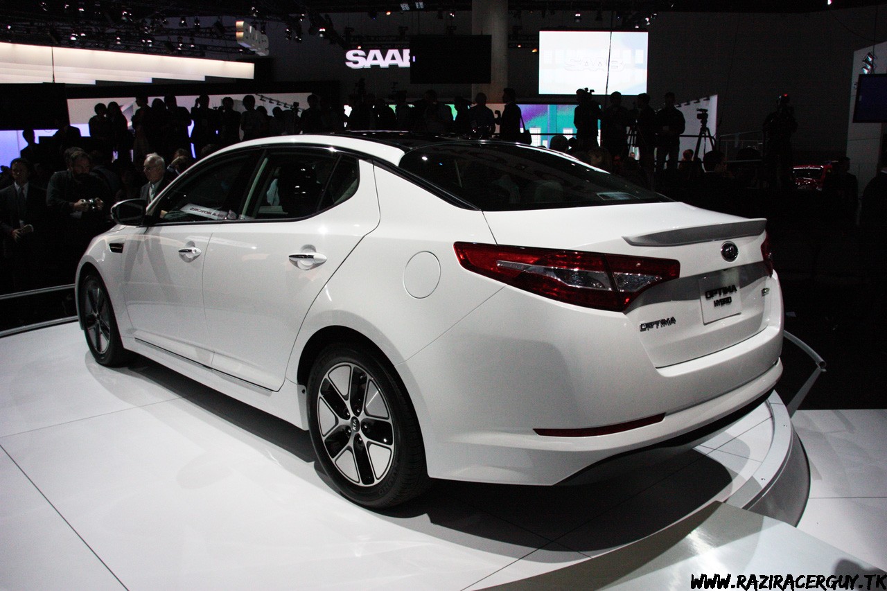 Kia Optima Hybrid | Sport Cars