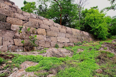 Uncharted Ruins: Lost Cities of the Mexican Highlands