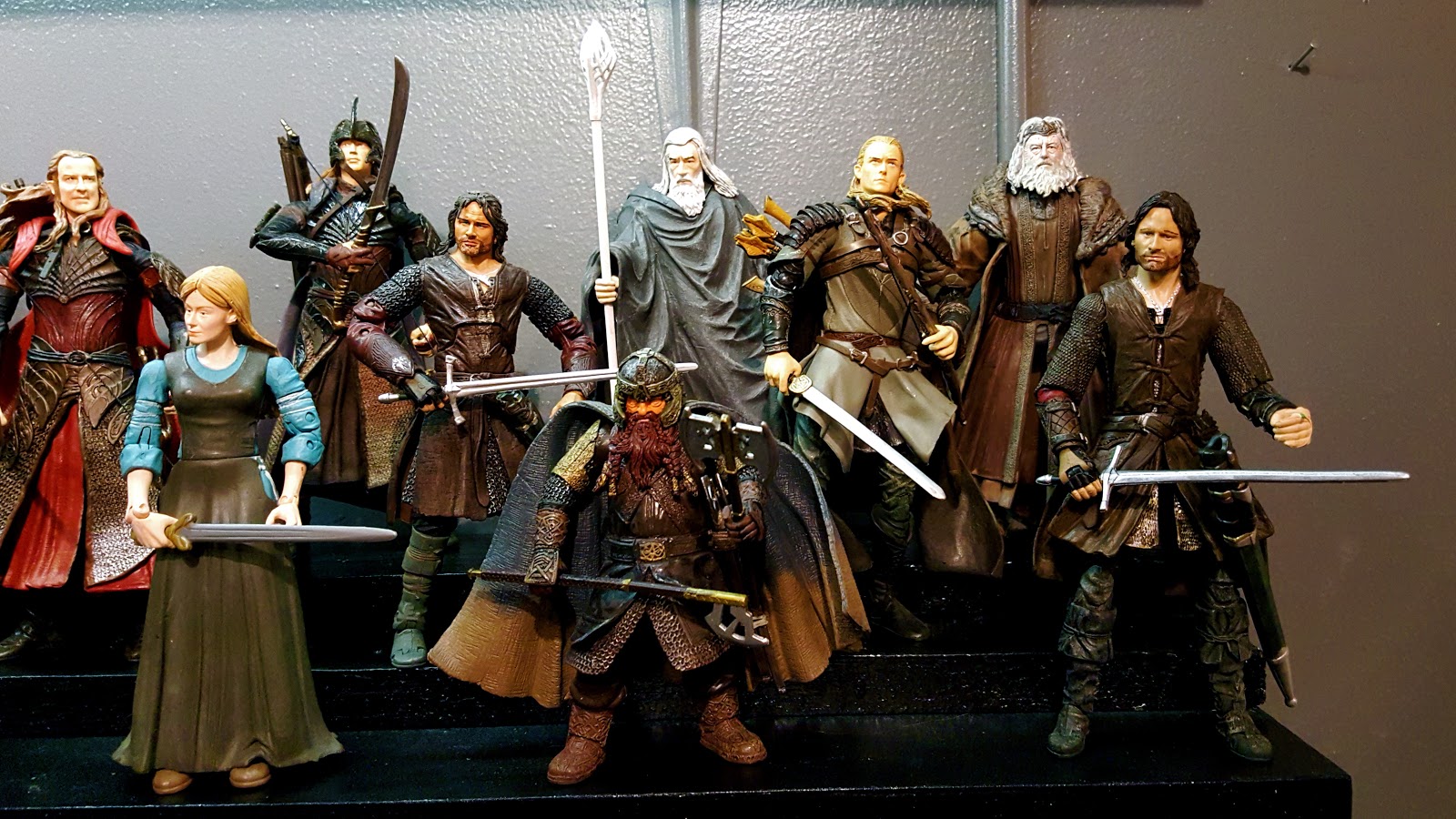 The Outer Heaven: The Lord of the Rings Display