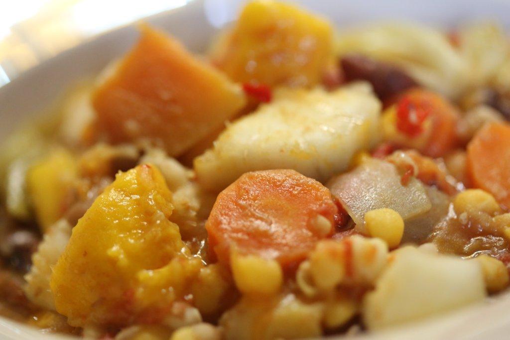 Universo dos Alimentos: Cachupa