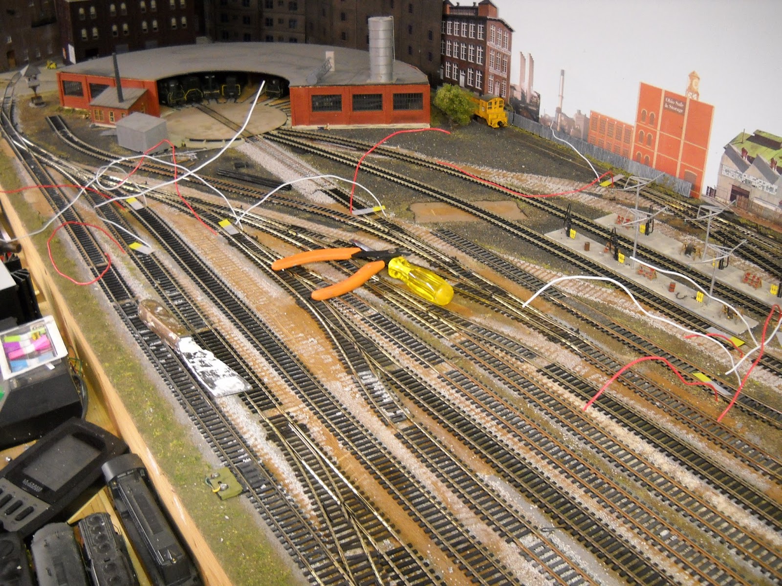 HO scale yard remodel -- part 2