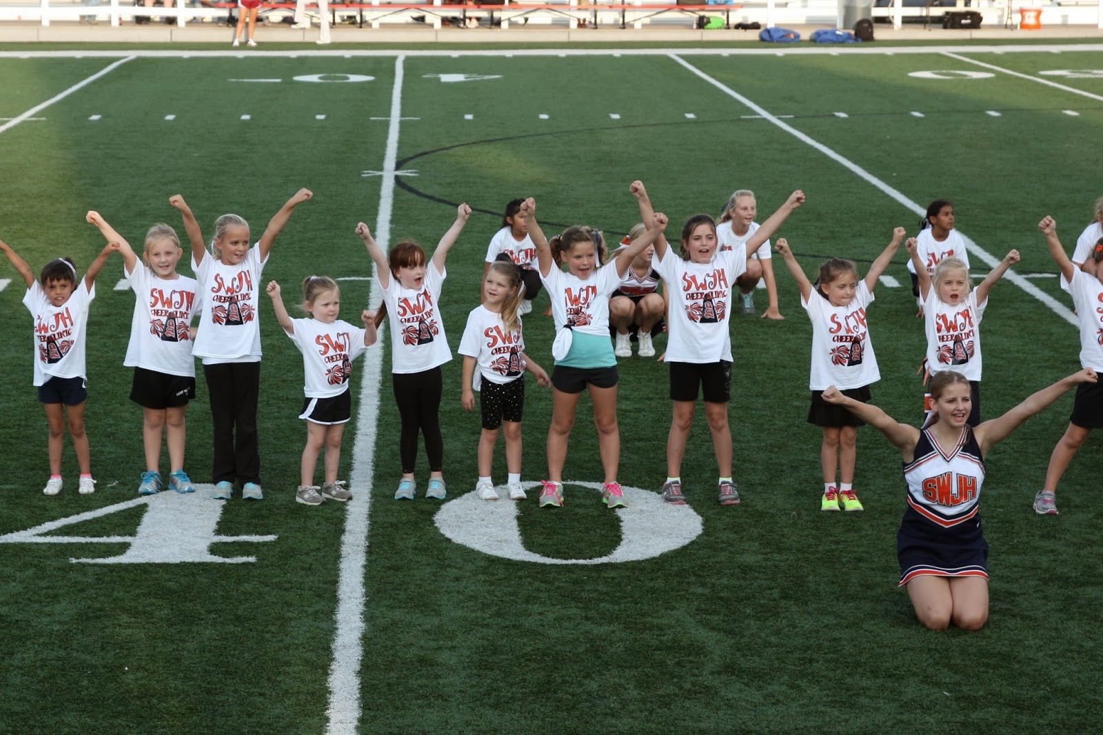 The Harriman Family: SWJH Cheer Clinic