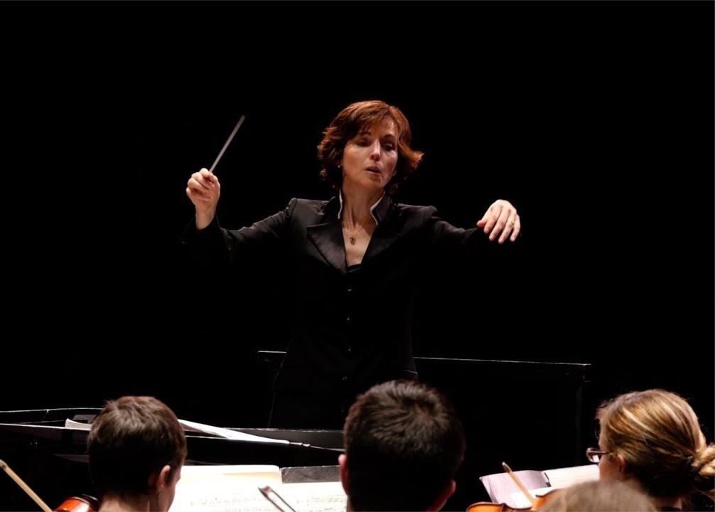 ThessBomb: Tania Miller, Conductor & The Victoria Symphony ...